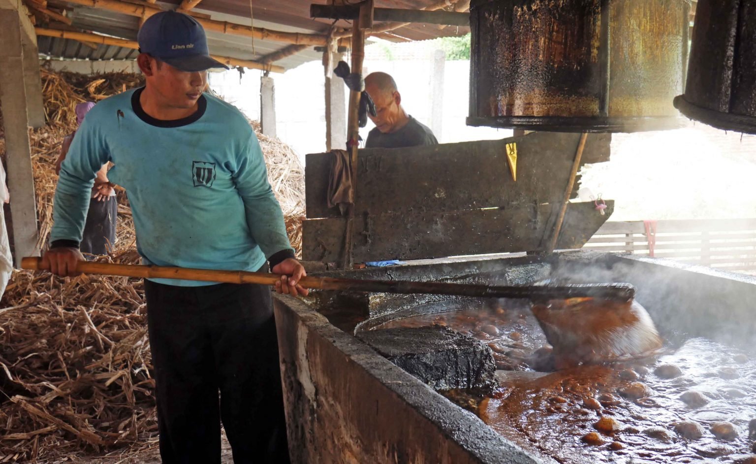 Melihat Pembuatan Gula Tumbu di Gondangmanis Kudus
