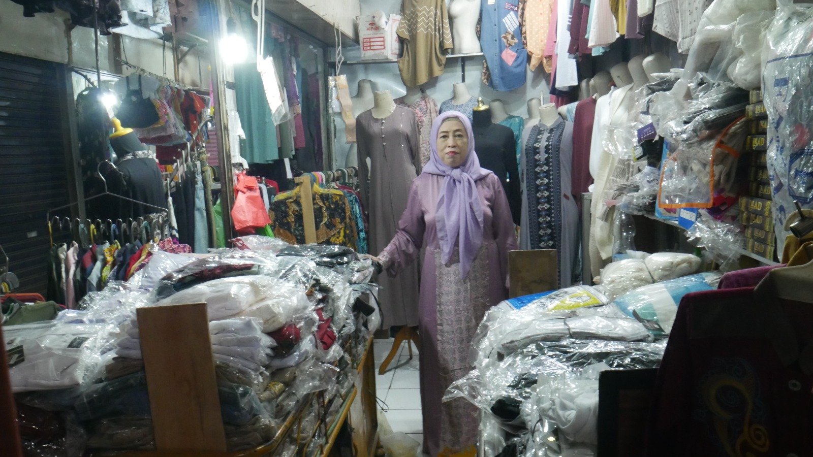 Bakal Direlokasi ke Pasar Anyar, Begini Keluhan Para Pedagang Pasar ...